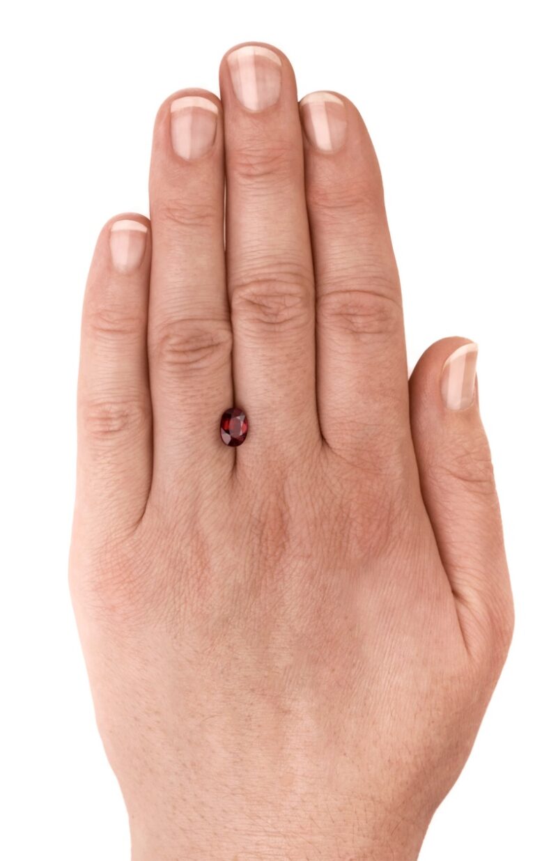 rubín 2.03ct red (tepelně neupraven) s GIA certifikátem | VVDiamonds